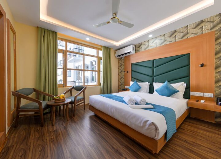 10 Things You Should Know – The Karims